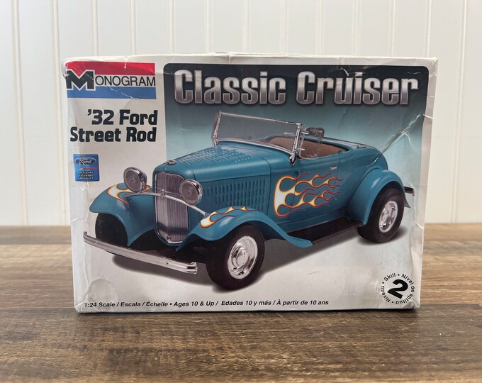 Model Car Kit Ford Street Rod 1932 Classic Cruiser 1:25 Monogram Model ...