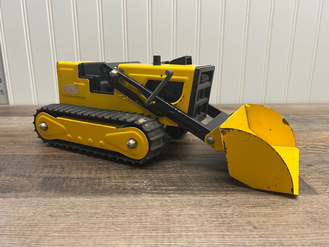 Vintage Tonka T-6 Front End Loader – Metal Track Bulldozer – 1960s ...