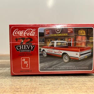1972 Chevy Fleetside Pickup Truck Model Kit 1/25 Scale AMT With Ready ...