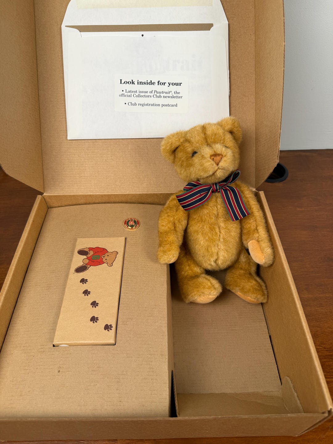 1997 Gund Bear Collectors Club Bear With Watch and Pin 9602 - Etsy
