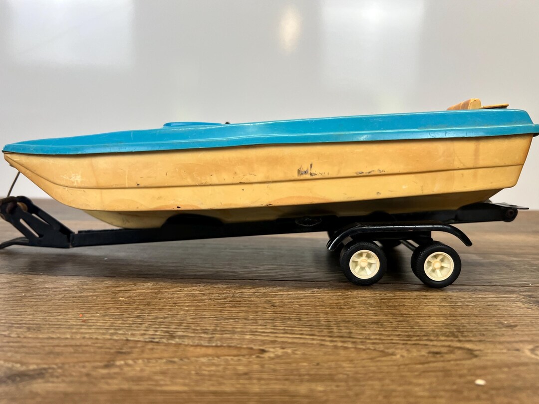 Tonka Boat and Trailer 1970s Jeepster Vintage Pressed Steel - Etsy