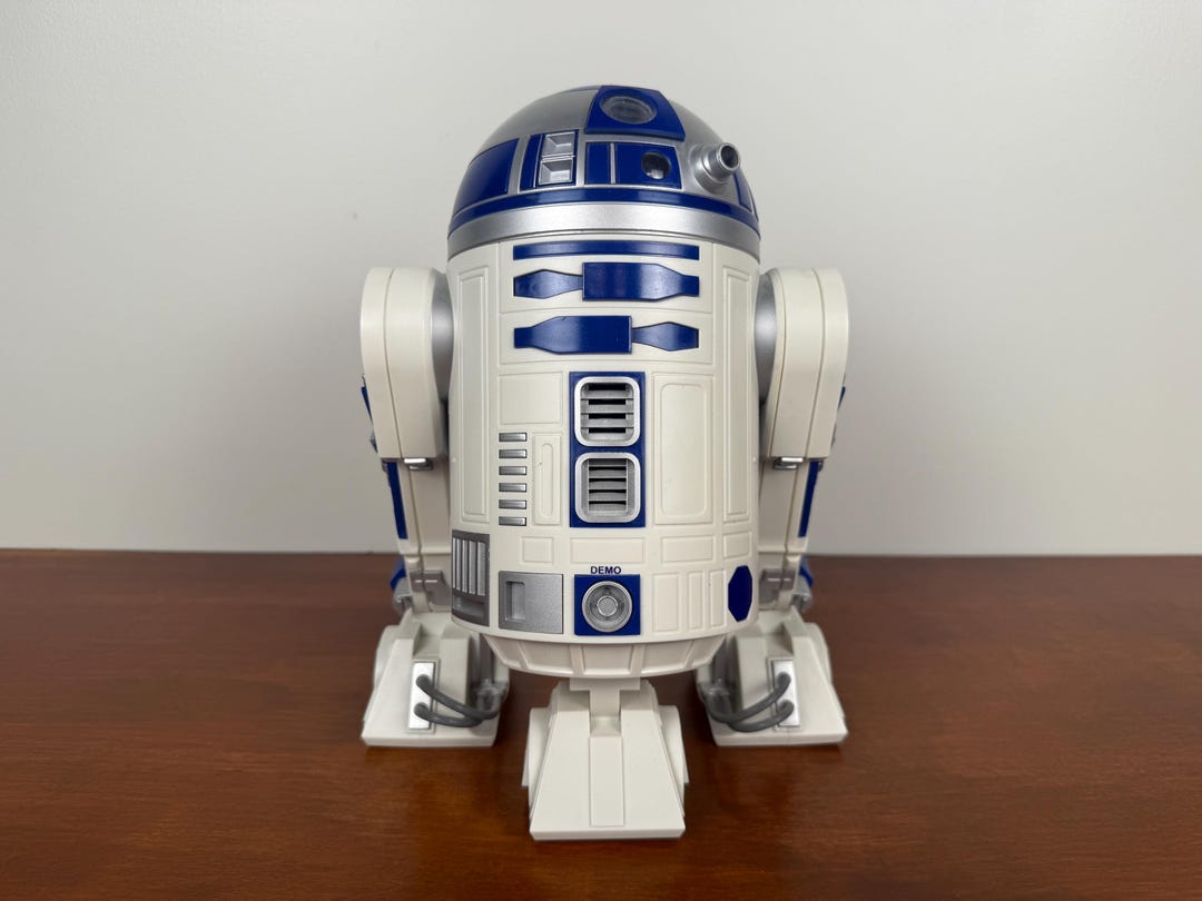Star Wars R2-D2 Telephone With Droid Movements & Sound Effects by ...