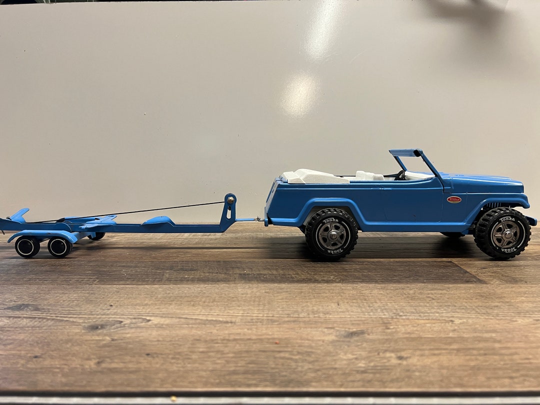 Tonka Jeepster and Boat Trailer From the 1960's Vintage Pressed Steel ...