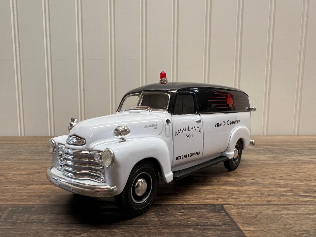 First Gear Chevrolet Panel Van '49 Mercy Ambulance Diecast Model Truck ...
