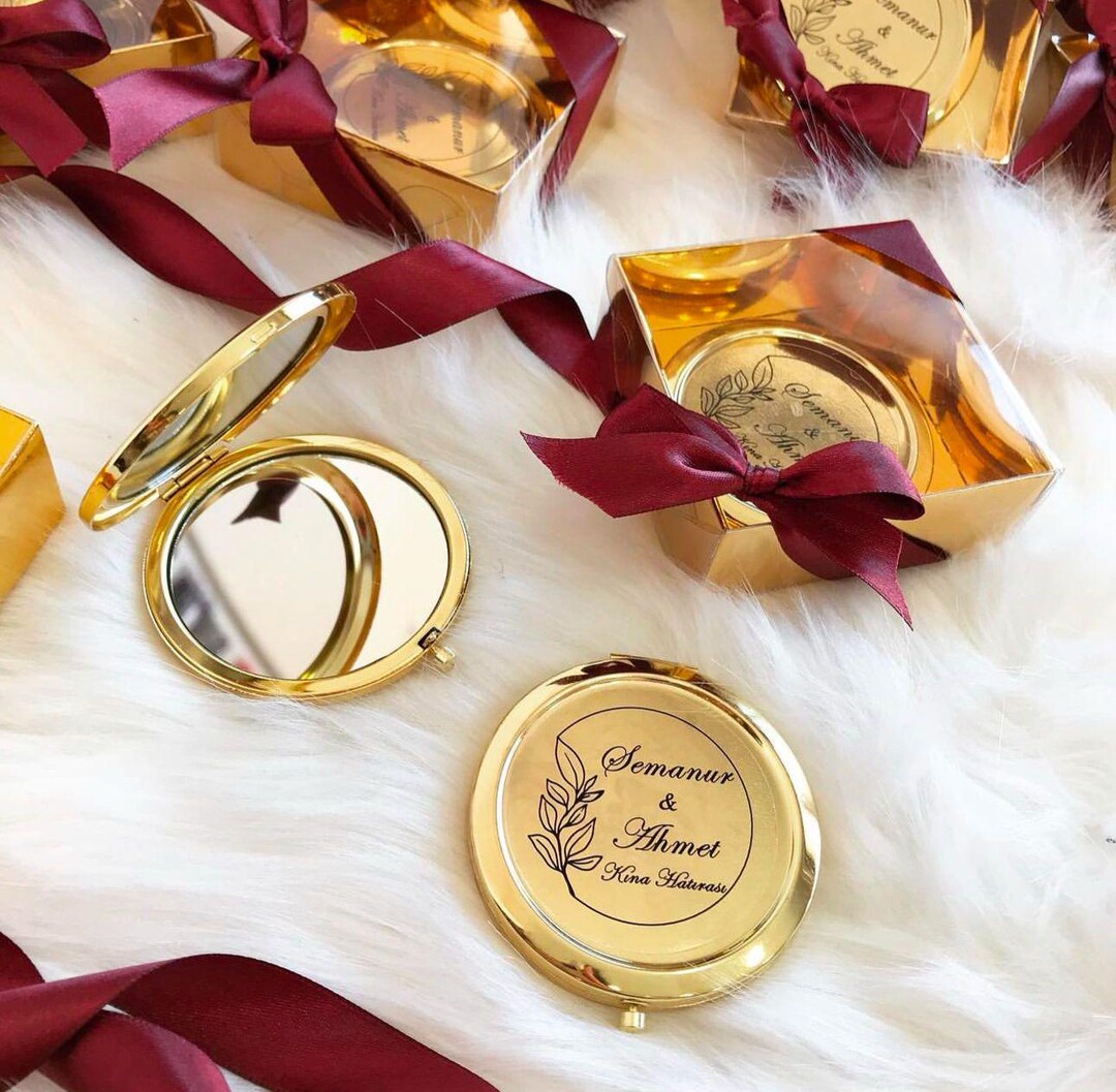 Compact Mirror Wedding Favors, Personalized Compact Mirror With Name ...