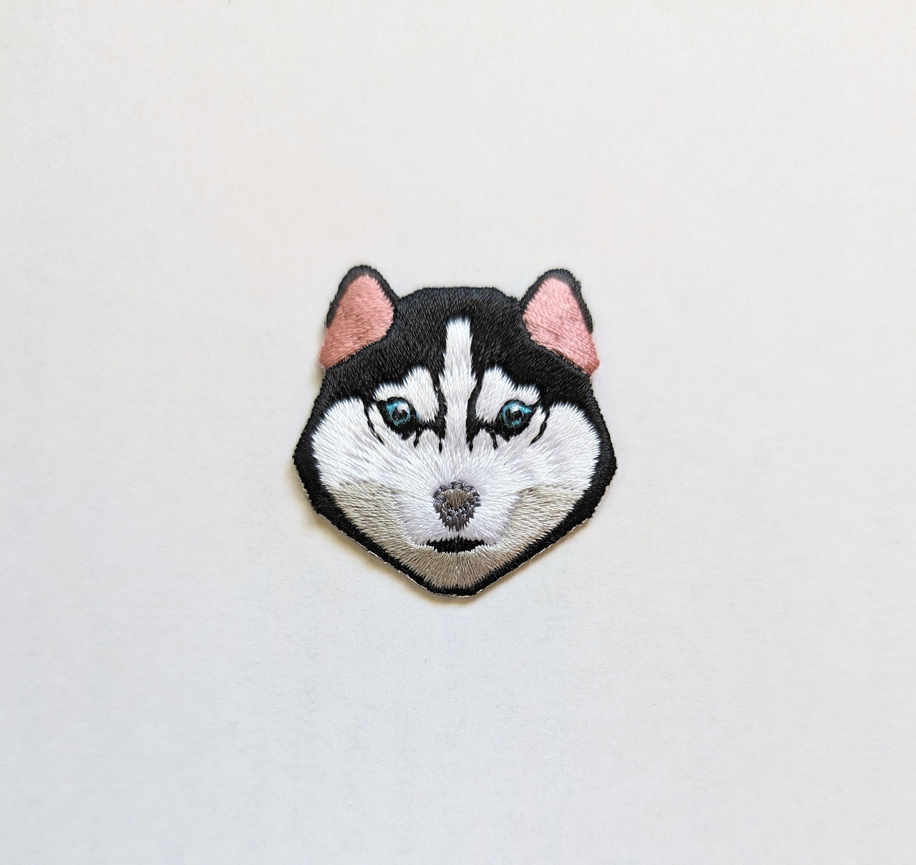 Siberian Husky Dog Patch: Embroidered Puppy Badge - Iron-on / Sew-on ...