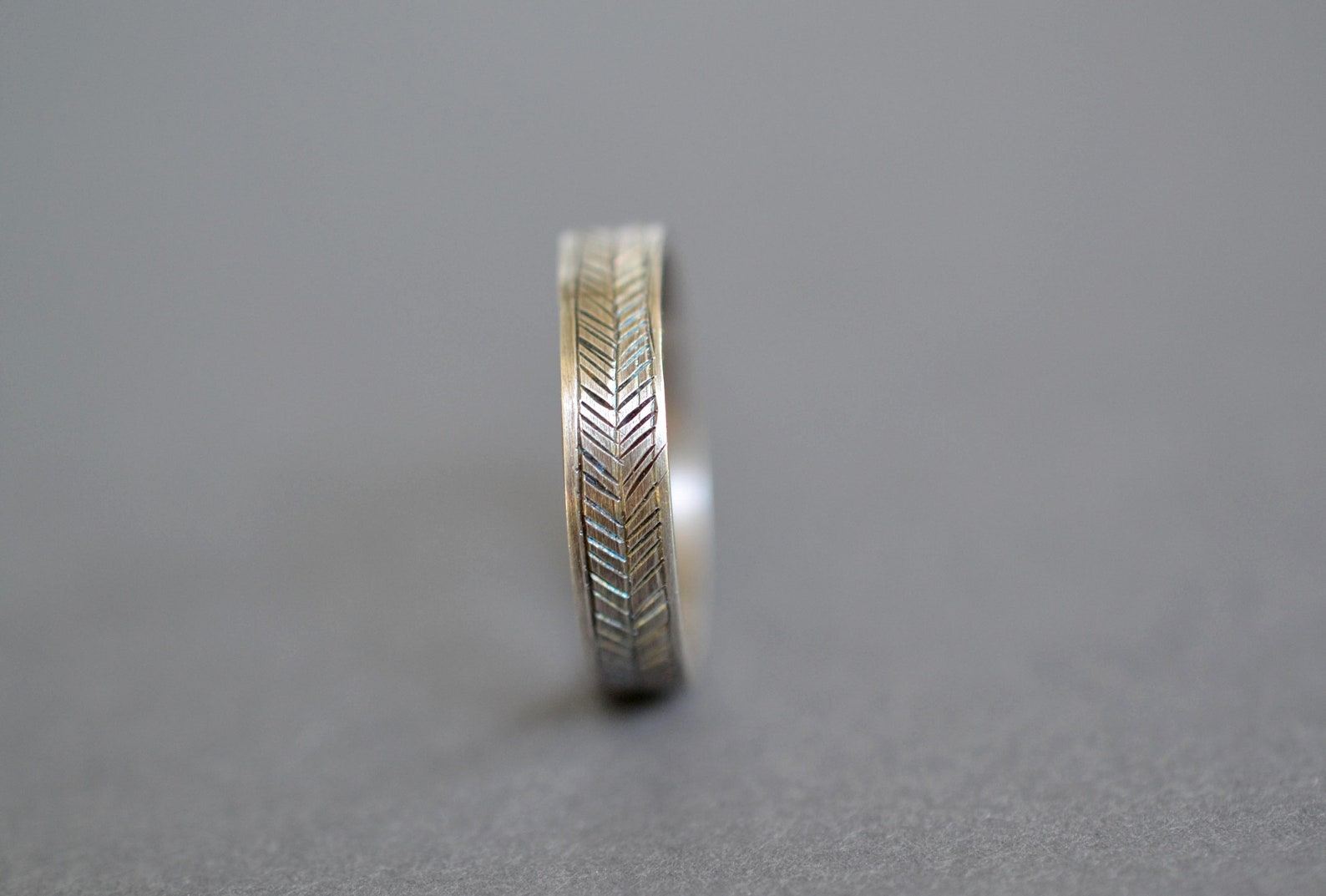 Hand Engraved Chevron Pattern Silver Wedding Ring 4mm Wide - Etsy