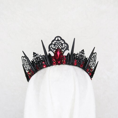 Eclipse Black Crown With Gray Gemstone by Loschy Designs - Etsy