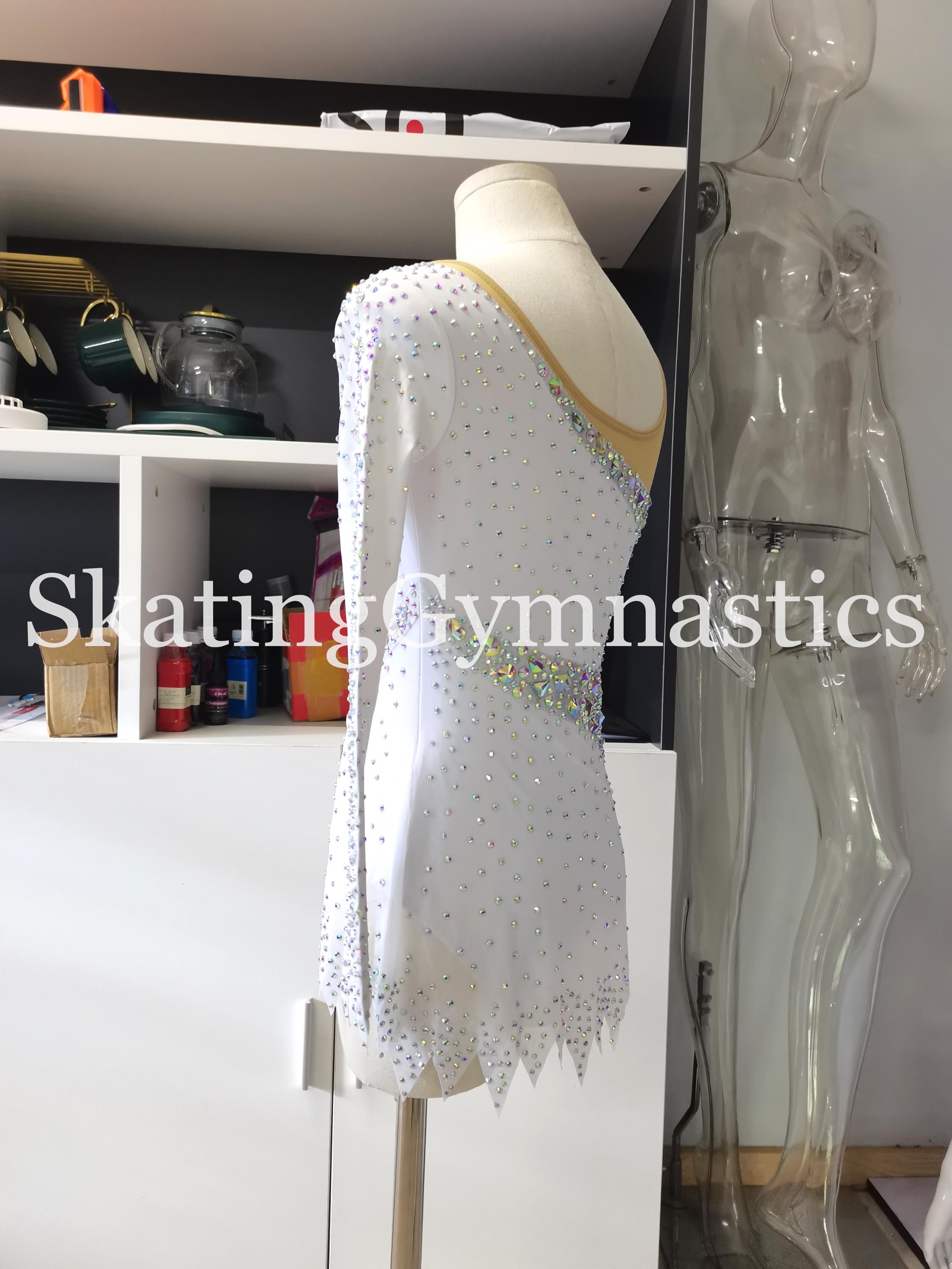 Custom Made Girls Rhythmic Gymnastics Leotards for Competition ...