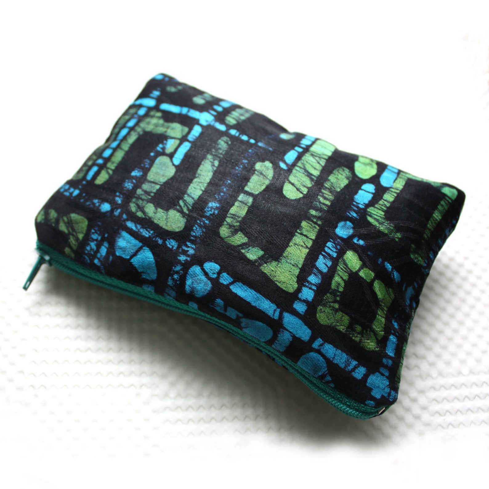 African Print and Batik Zipper Pouches Afrocentric Gift Gift - Etsy