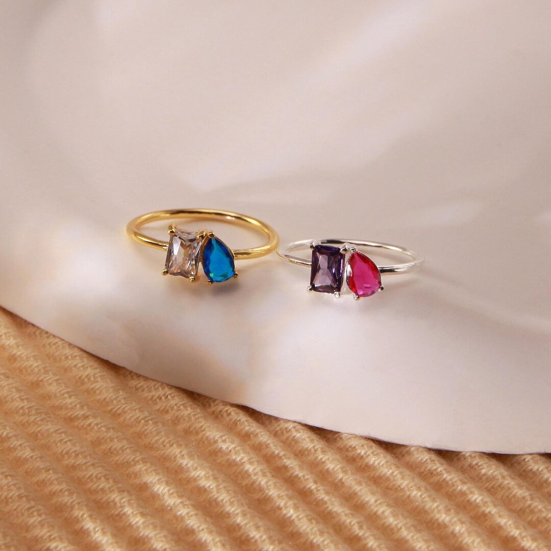 Emerald & Pear Cut Birthstone Ring • Custom Gemstone Ring • Family Birthstone Ring • Vintage ...