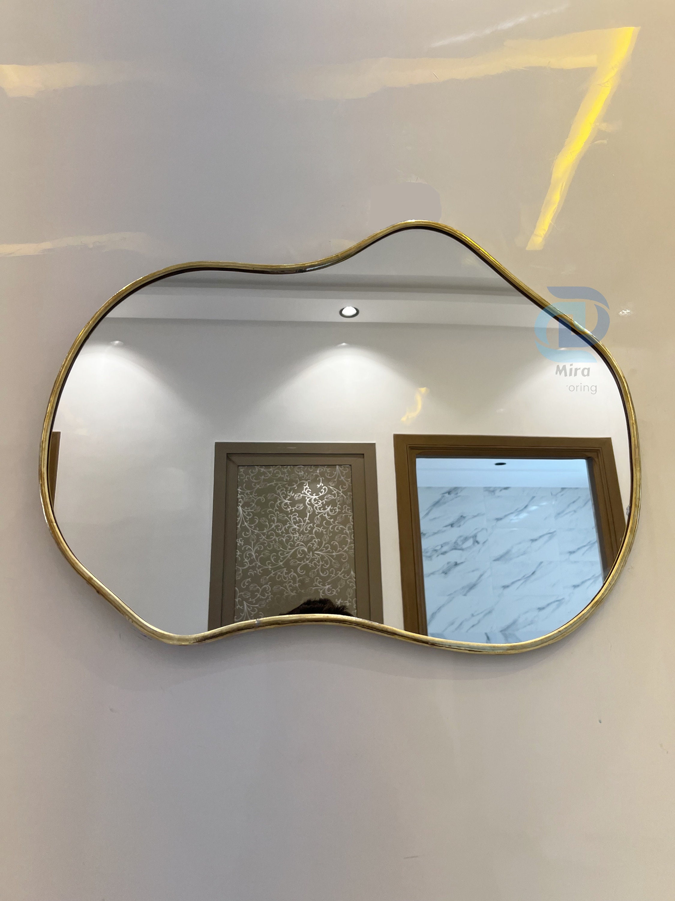 Wavy Asymmetrical Mirror, Cloud-shaped Reflective Wall Decor, Brass ...