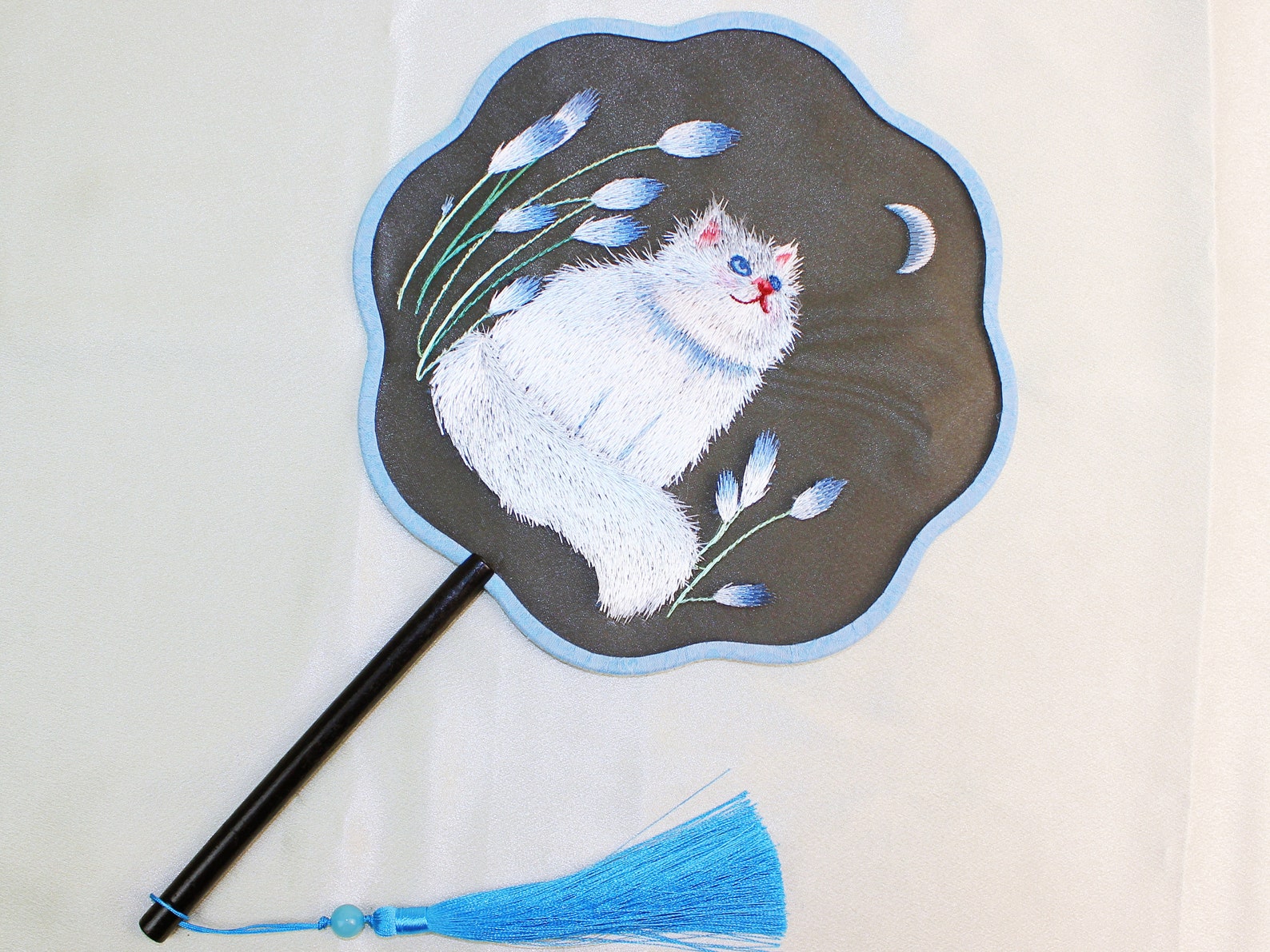 Silk Mandarin Fan / Double-sided Embroidery / Suzhou Embroidery ...