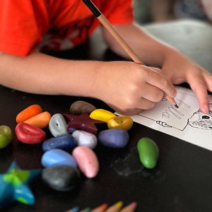 Crayon Rocks: Pebble Shaped Soy Wax Crayons for Kids - Etsy