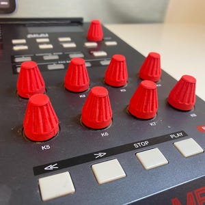 Custom 3d-printed Knobs (set of 5) for 6mm Pots – Fits Akai MPC, Roland ...