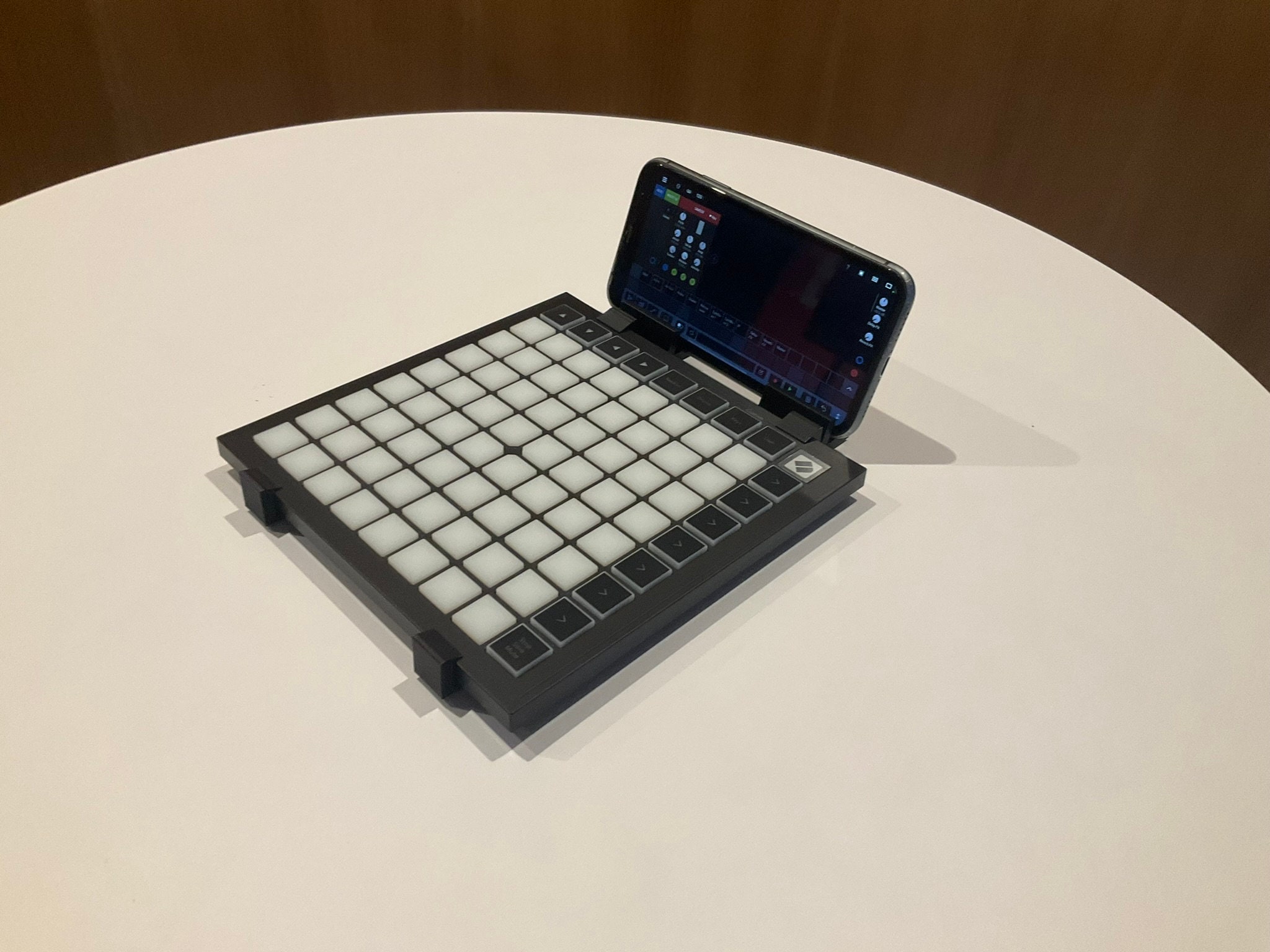 Clip Stand Holder for Launchpad Mini MK3 Attach Your iPad Tablet ...