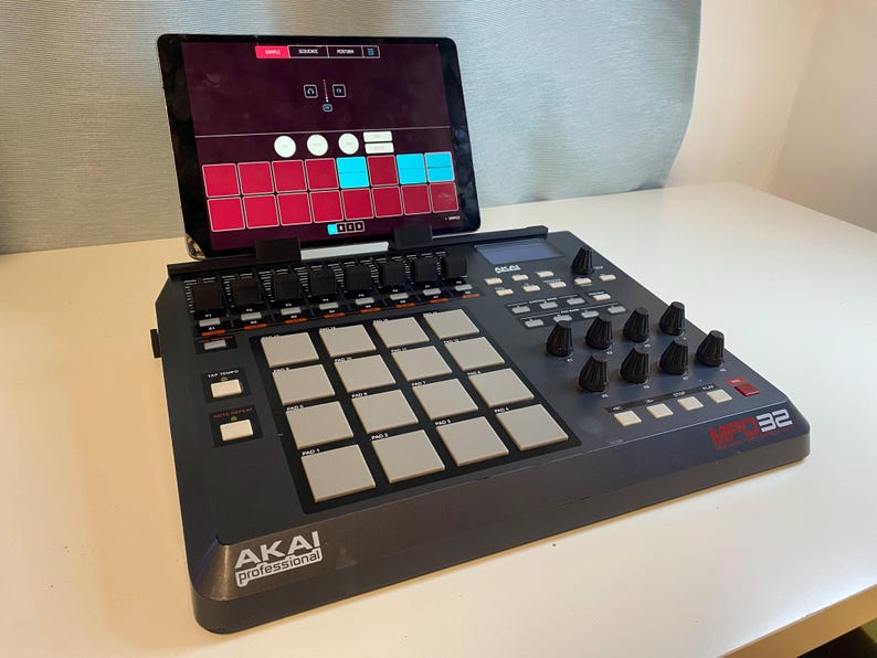 Clip Stand Holder for AKAI MPD32 Attach Your iPad Tablet / iPhone ...