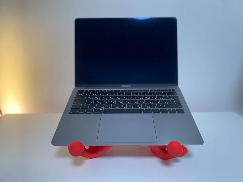 Generative Design Laptop Stand - Ergonomic Desktop and Music Studio ...