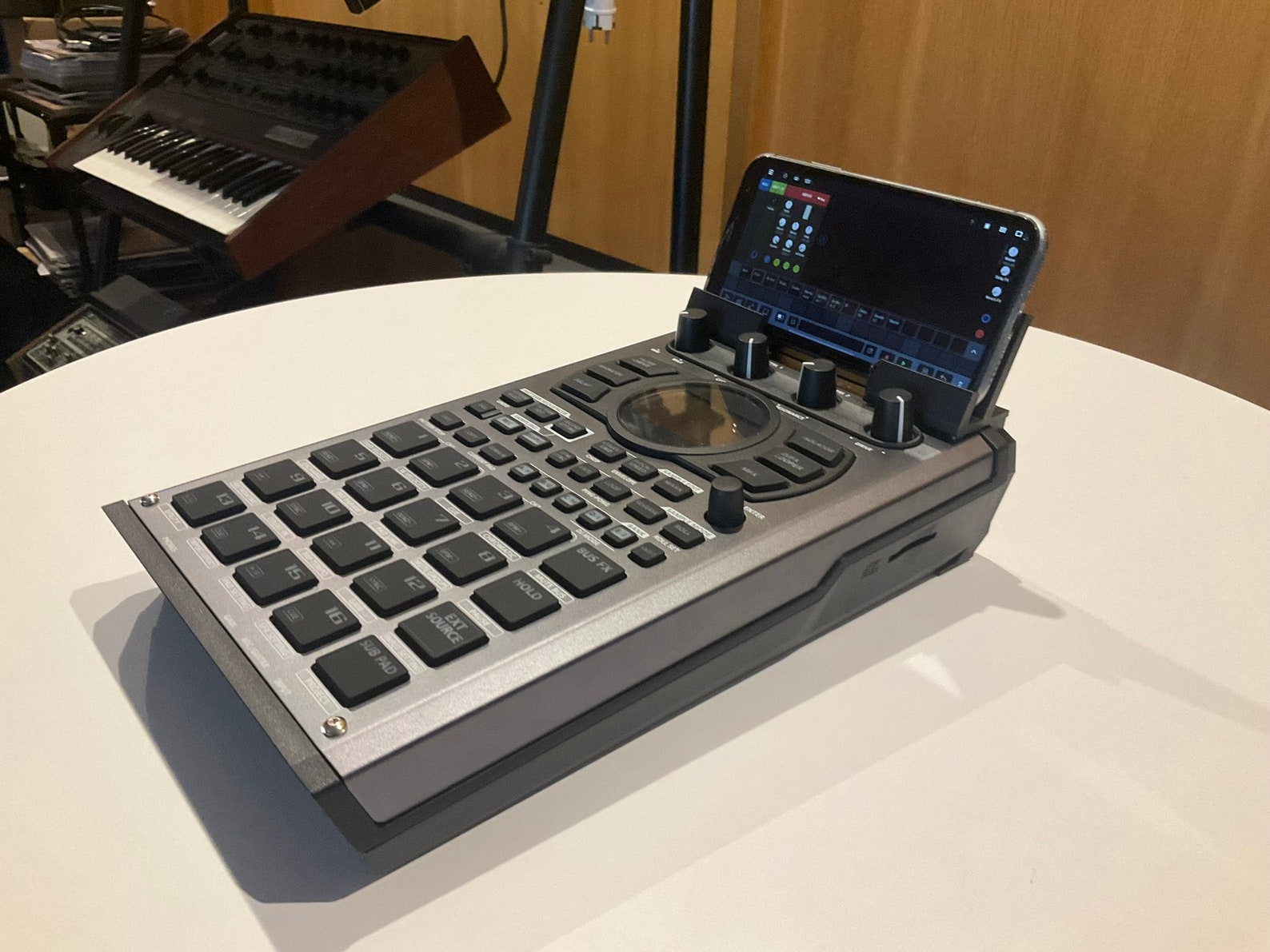 Clip Stand Holder for Roland SP-404 MK2 Attach Your iPad Tablet ...