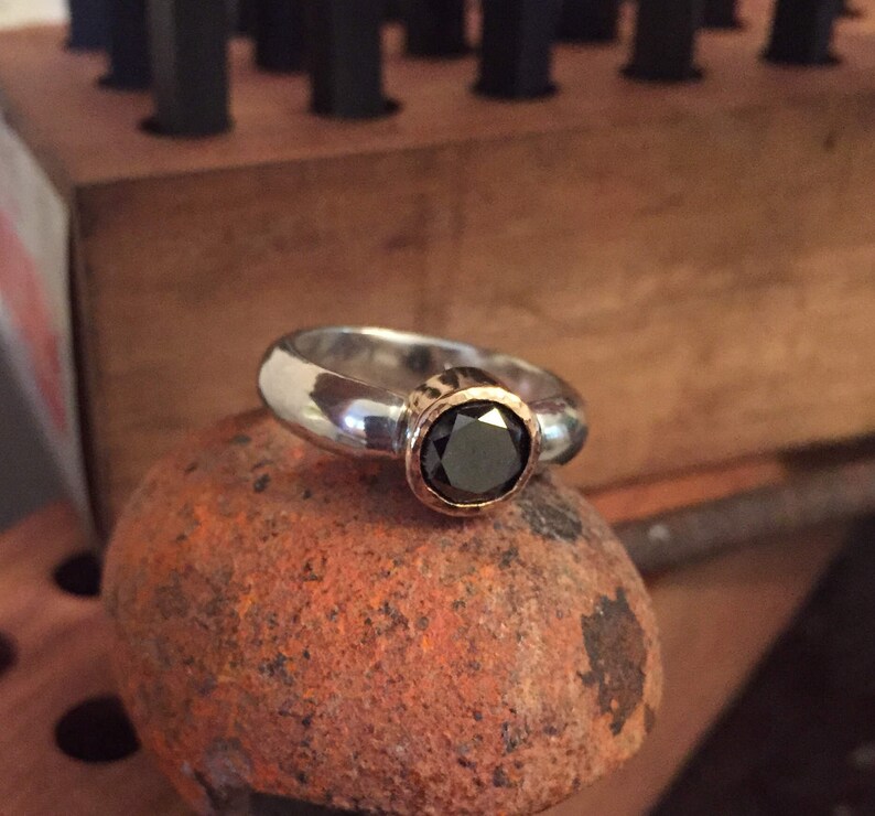 Blurry Badass Ring in Gold Silver Black Diamond - Man - Etsy