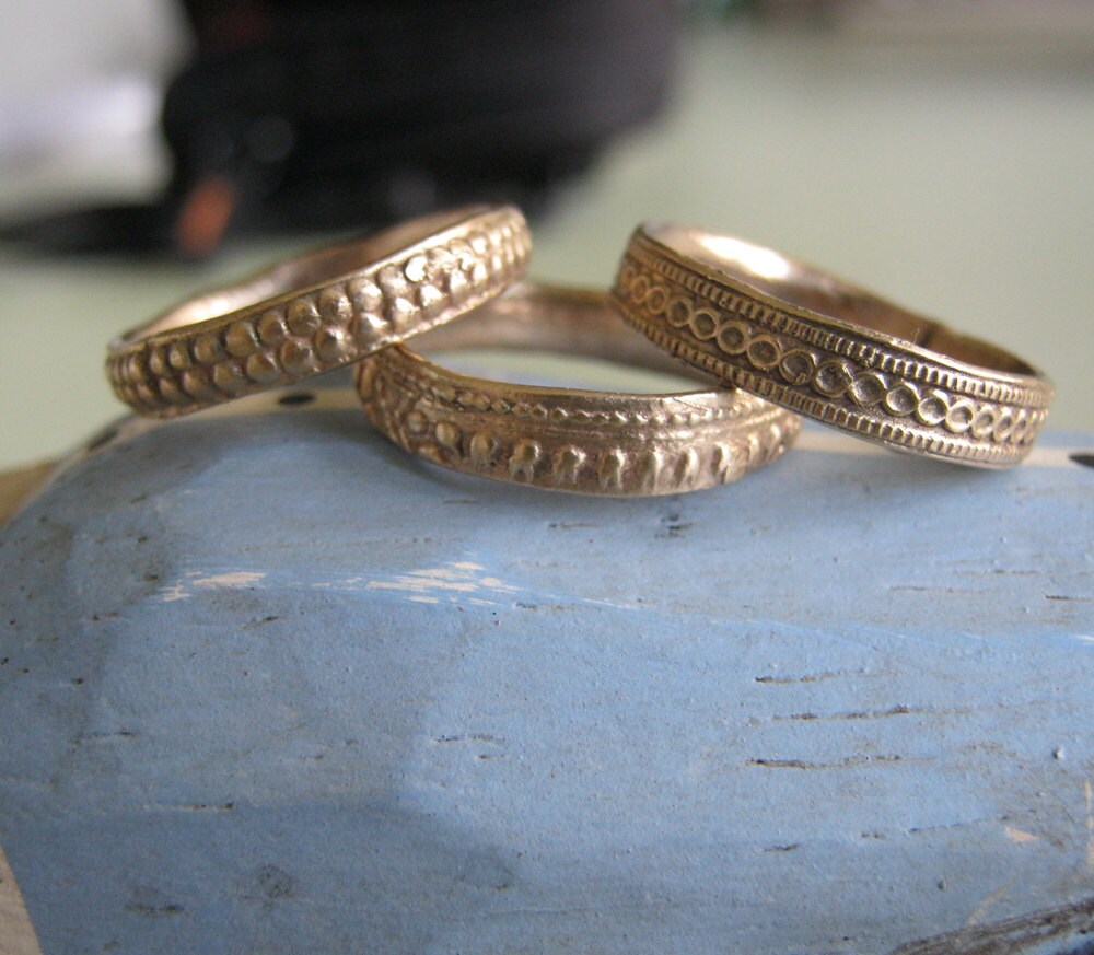 14k Gold Ring Rustic Band Ancient Look Ring - Etsy