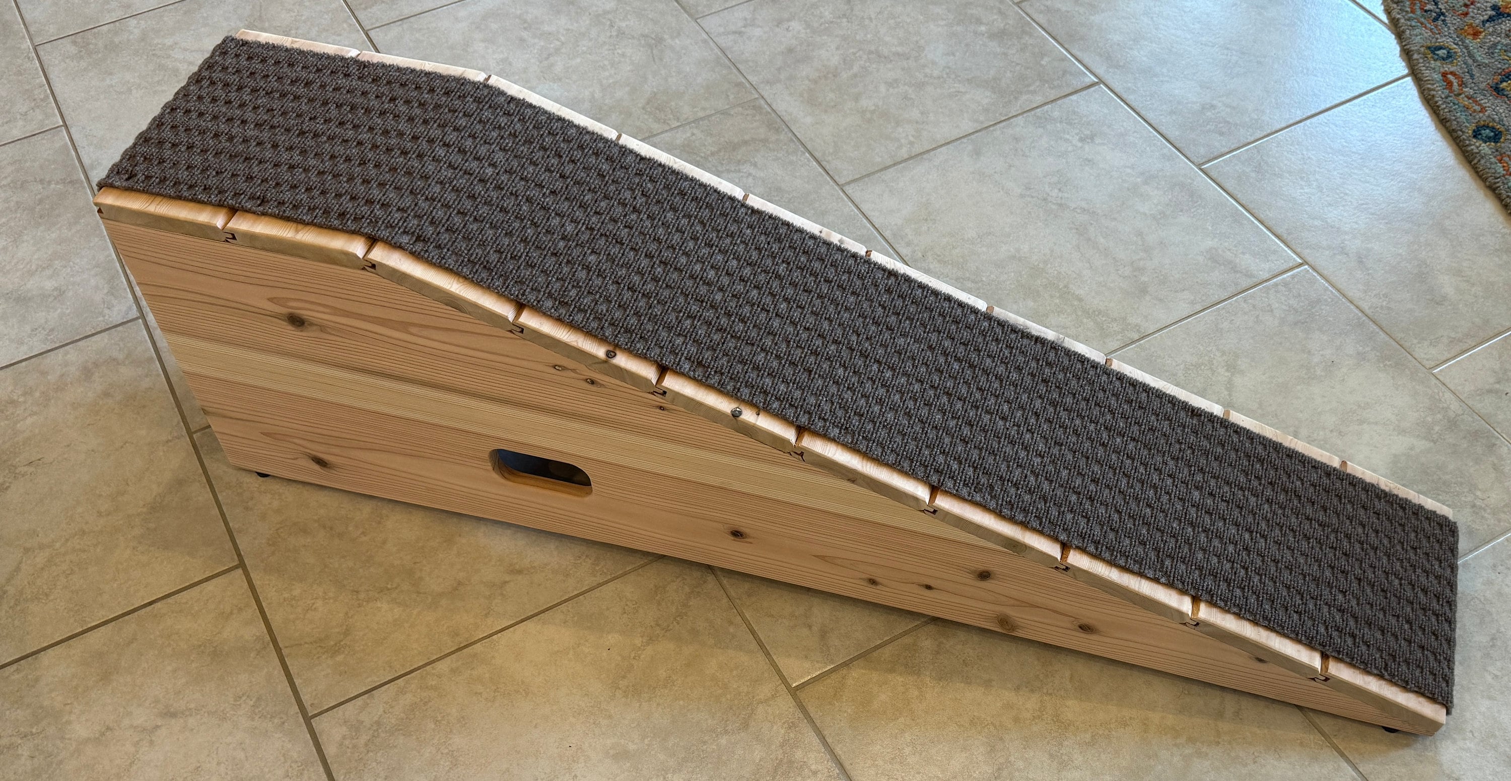 Perfect Long Ramp With a Gentle Angle for Dogs and Cats. With a Carpet ...