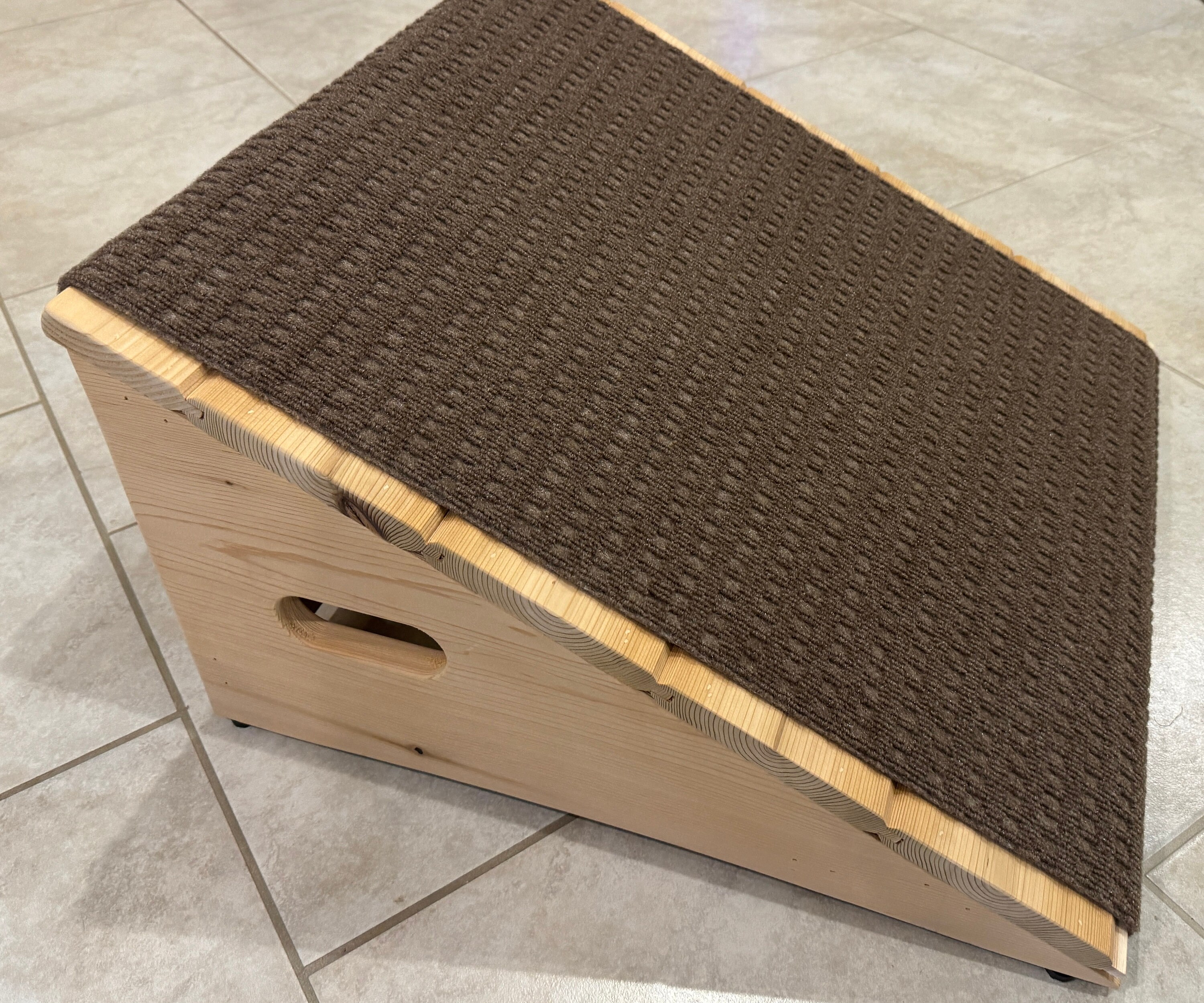 Outdoor Pet Ramp for Dogs or Cats. Made From Cedar Wood With Carpet ...