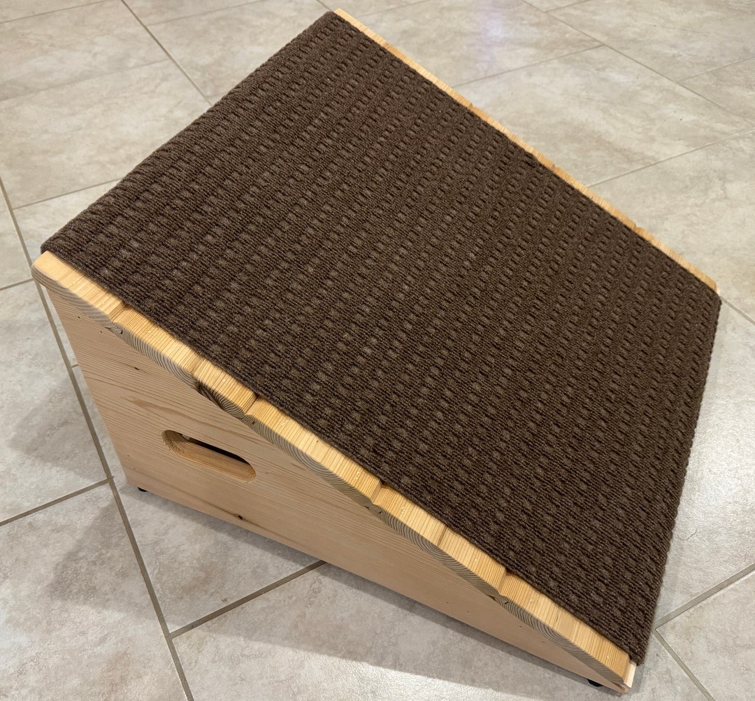 Outdoor Pet Ramp for Dogs or Cats. Made From Cedar Wood With Carpet ...