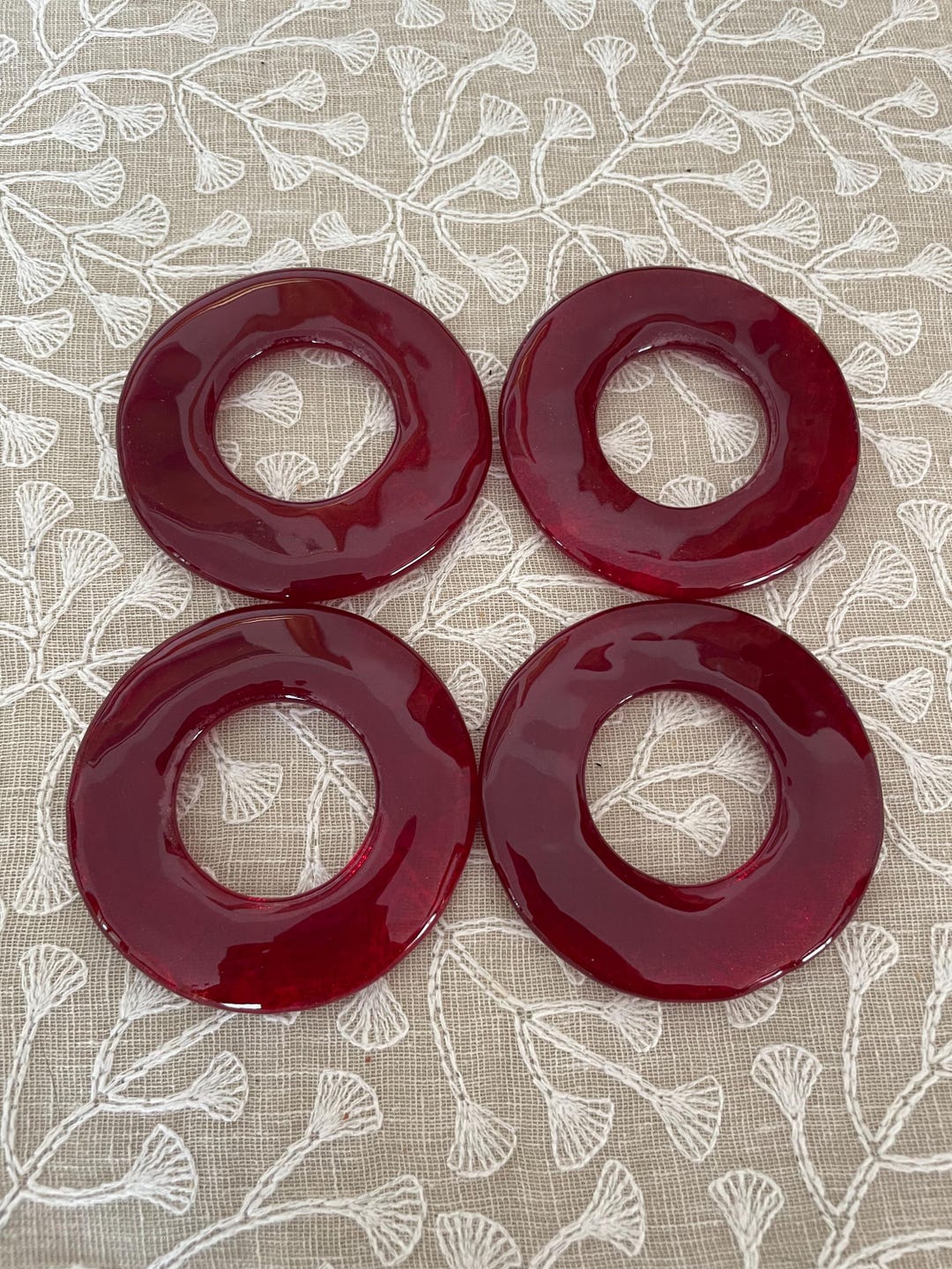 FUSED GLASS NAPKIN Rings, Napkin Rings, Fused Glass, Red Napkin Rings ...