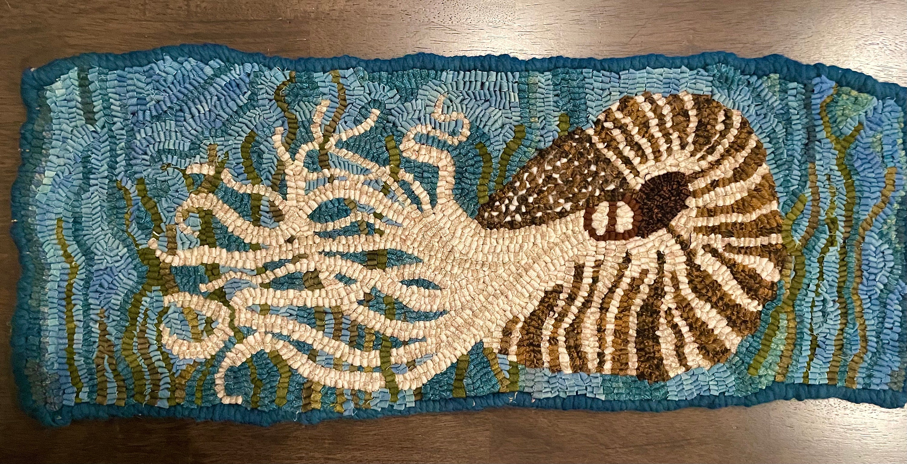 Hand Hooked Wool Rug “the Nautilus” - Etsy