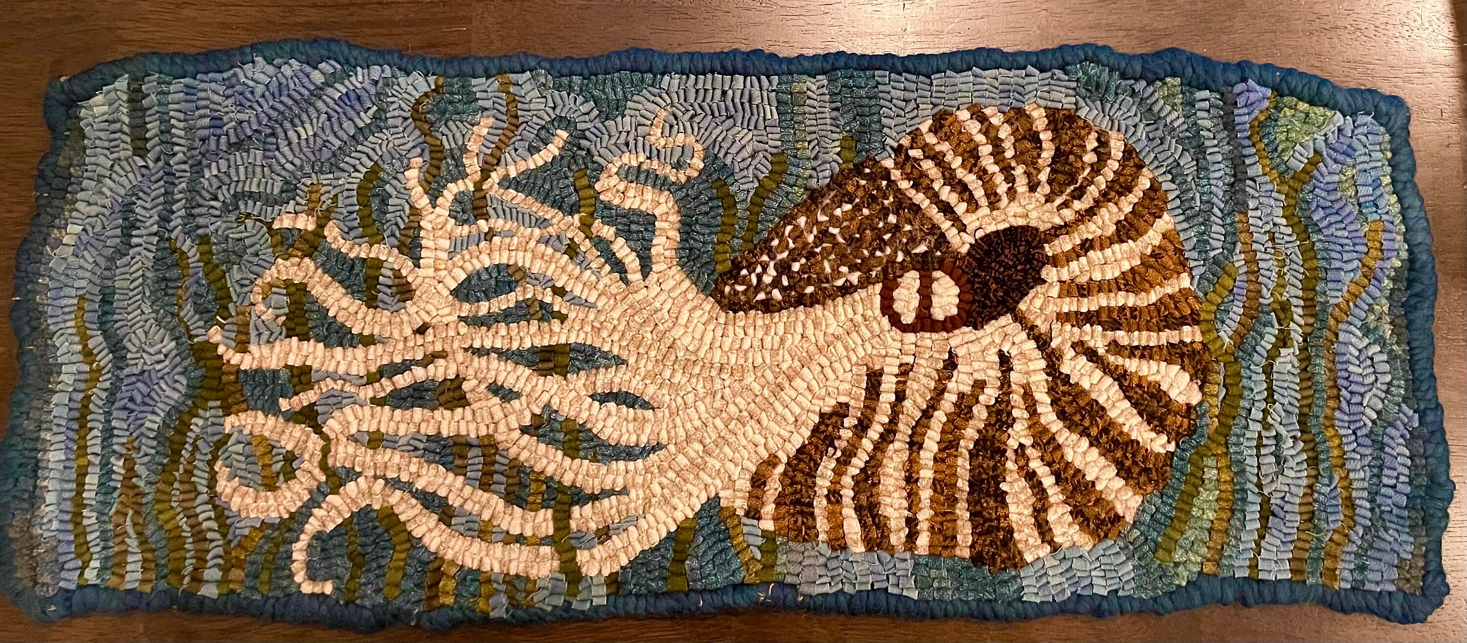 Hand Hooked Wool Rug “the Nautilus” - Etsy