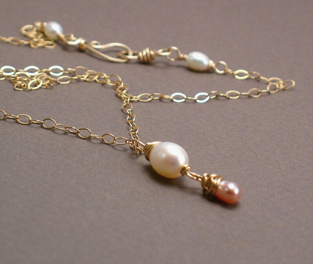 Tudor Pearl Necklace - Ivory and Mauve Pearls on 14k Goldfill Chain ...