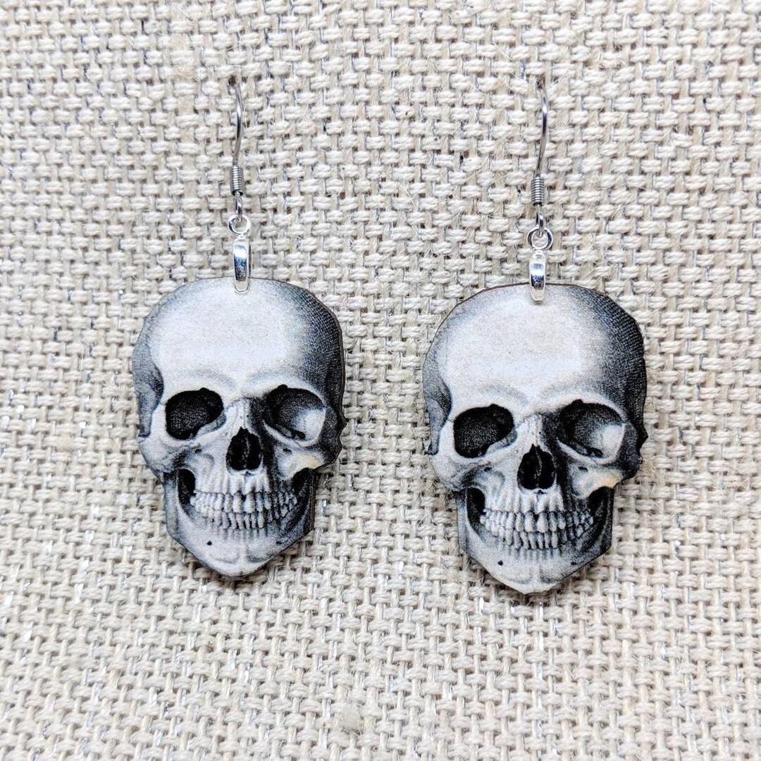 Skull Earrings / Anatomical Earrings / Creepy Earrings / Hypoallergenic ...