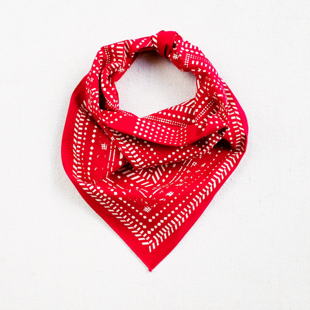 Red Bandana, Modern Halftone Print, 100 % Cotton and Made in USA, Chef ...