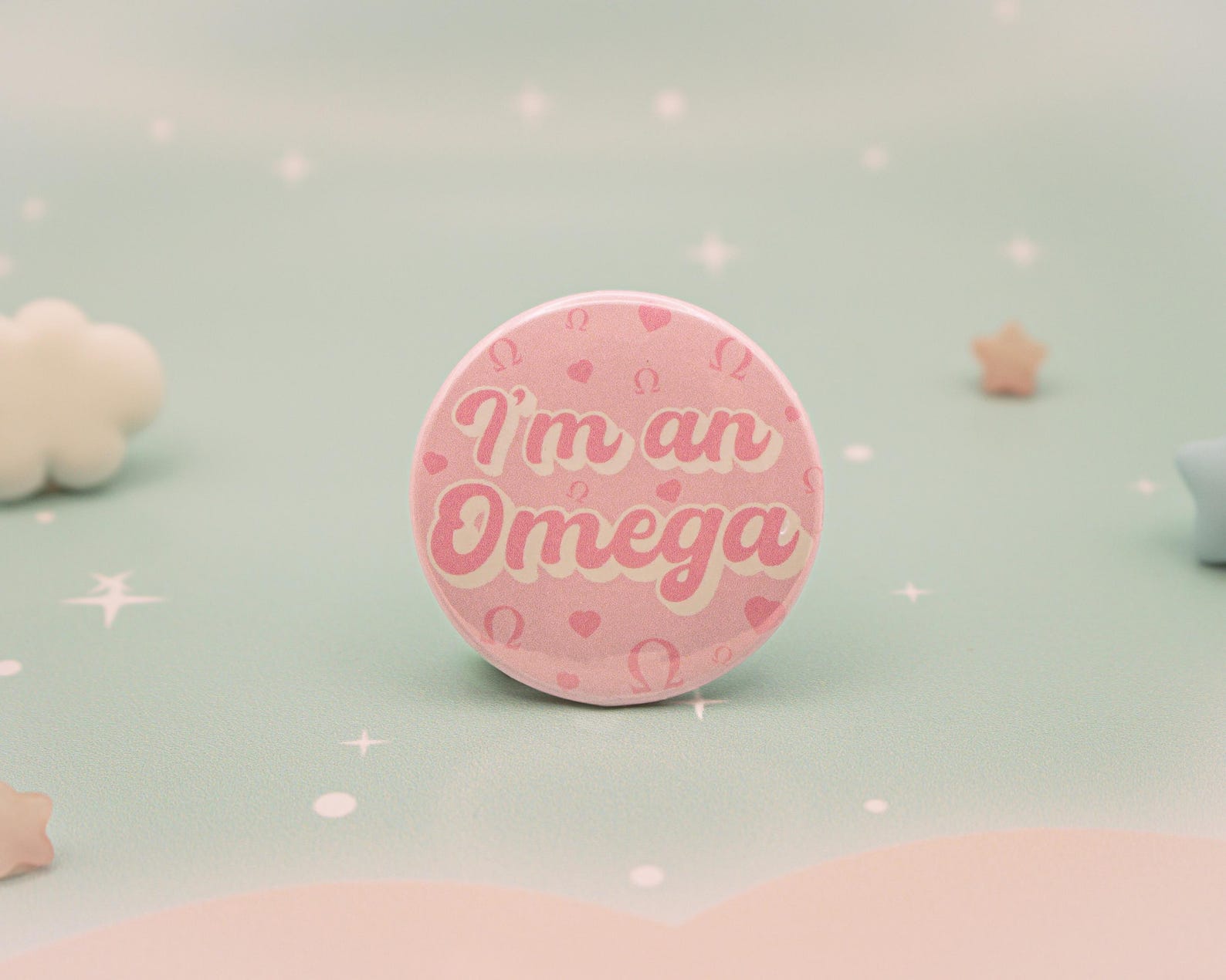 I'm an Omega Badge | Omegaverse Fanfiction Pin | AO3 Fandom Accessory ...
