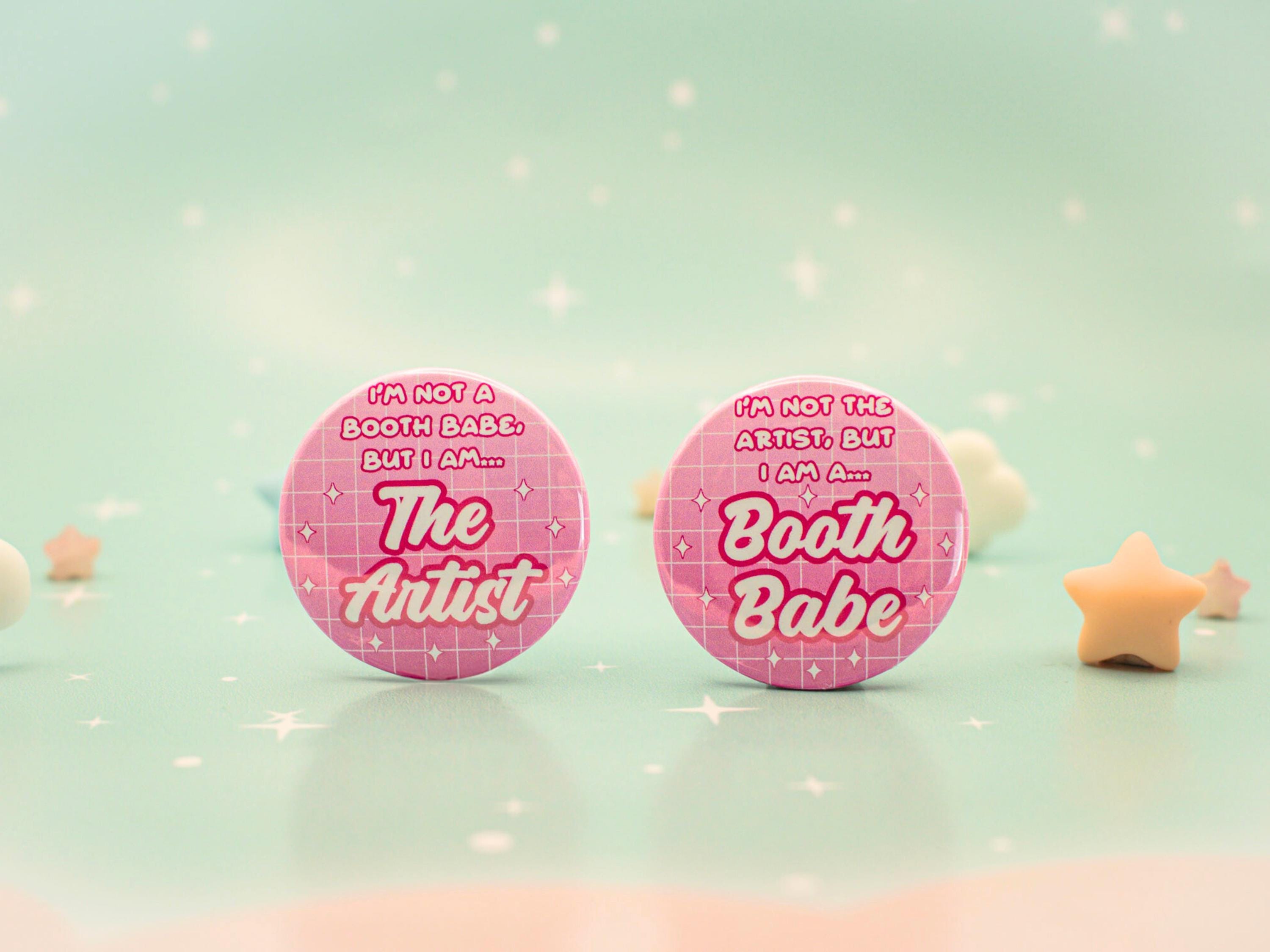 I'm the Artist/booth Babe Badge | Comic Con Assistant Pin | Artist ...