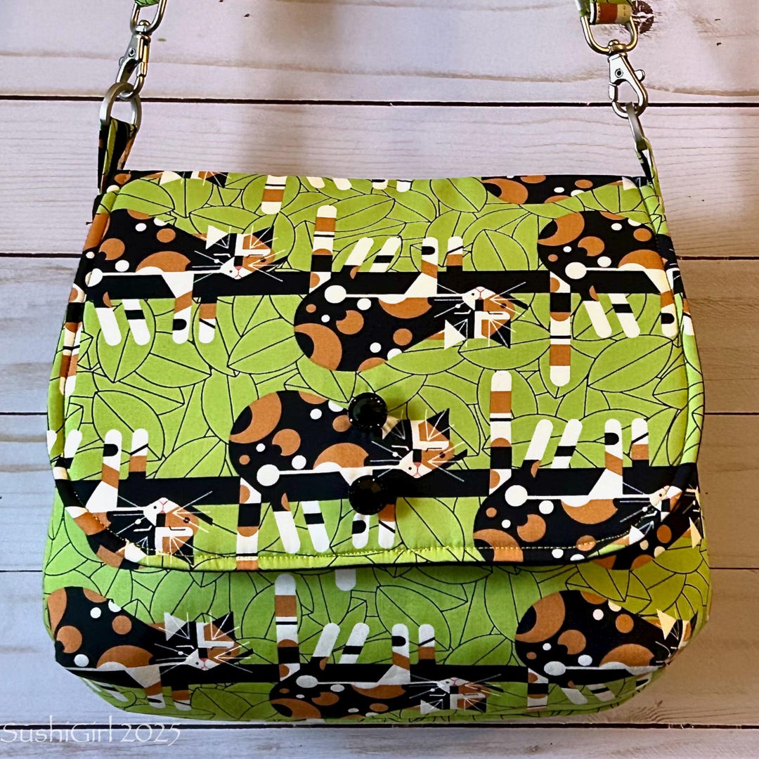 Sleepy Calico Cats Purse - Medium Messenger Style - Etsy
