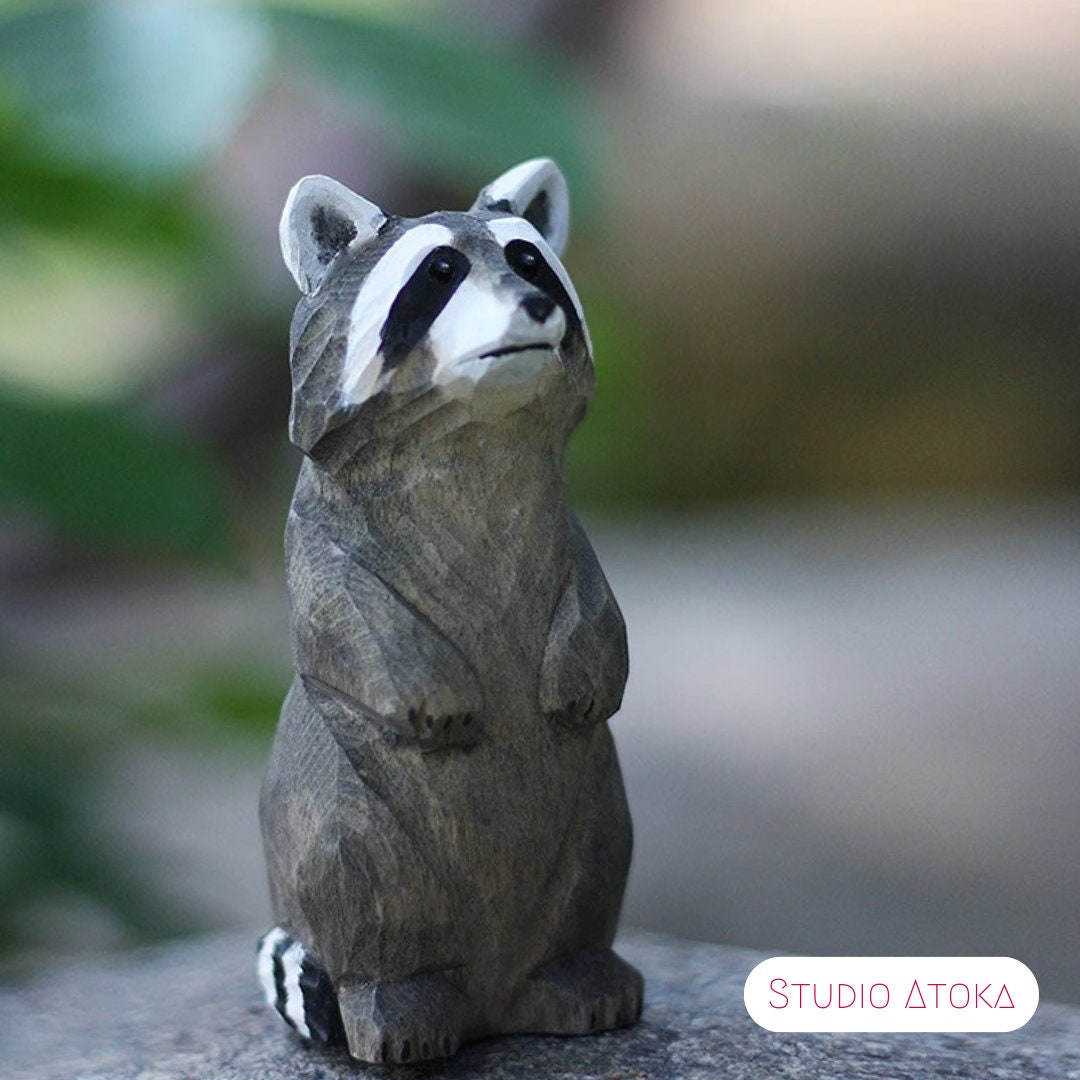 Cute Hand Carved Wooden Raccoon Ornament Cute Animal Home Decor Unique ...