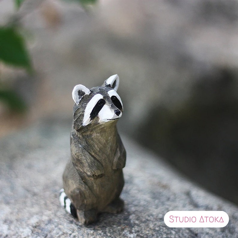 Cute Hand Carved Wooden Raccoon Ornament Cute Animal Home Decor Unique ...