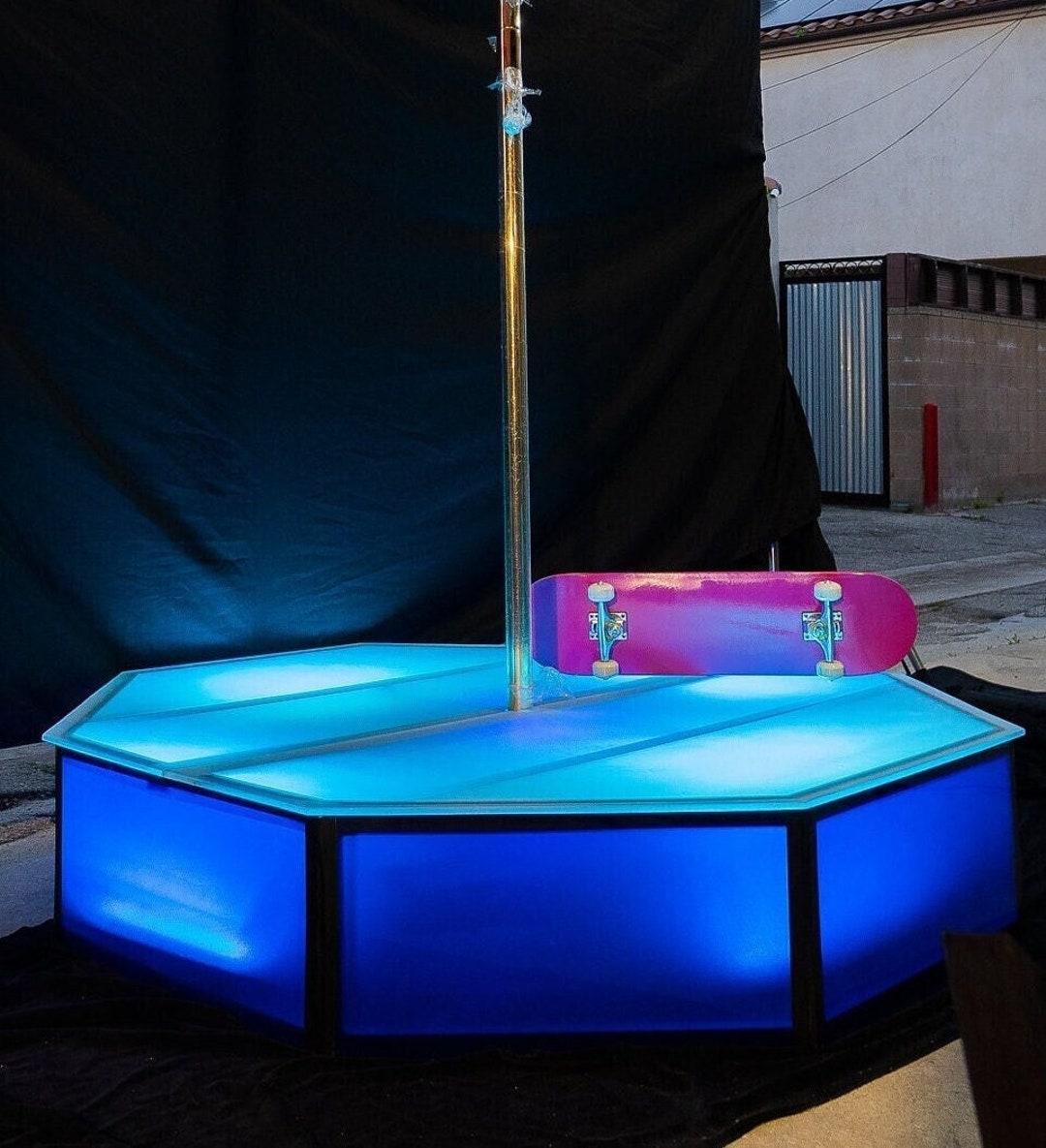 BRASS 10' Freestanding SPINNING Dance Pole in PORTABLE 5x5' Industrial ...