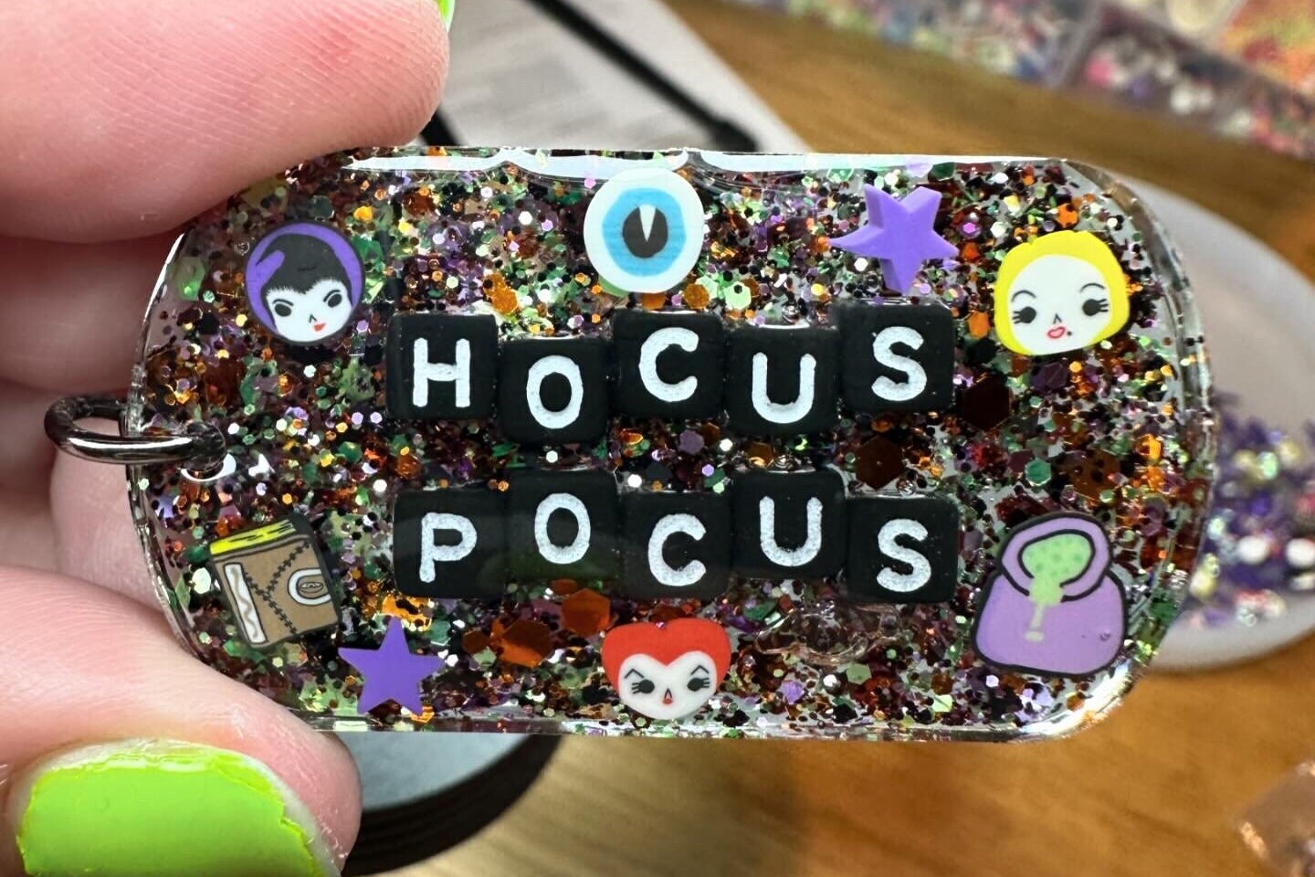Handmade Hocus Pocus Keychain - Etsy