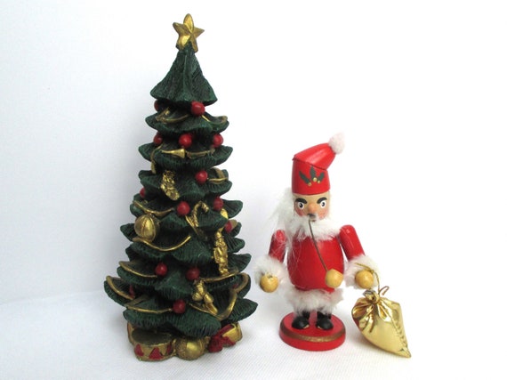 Collectible Wooden German Santa Claus Figurines from the Erzgebirge