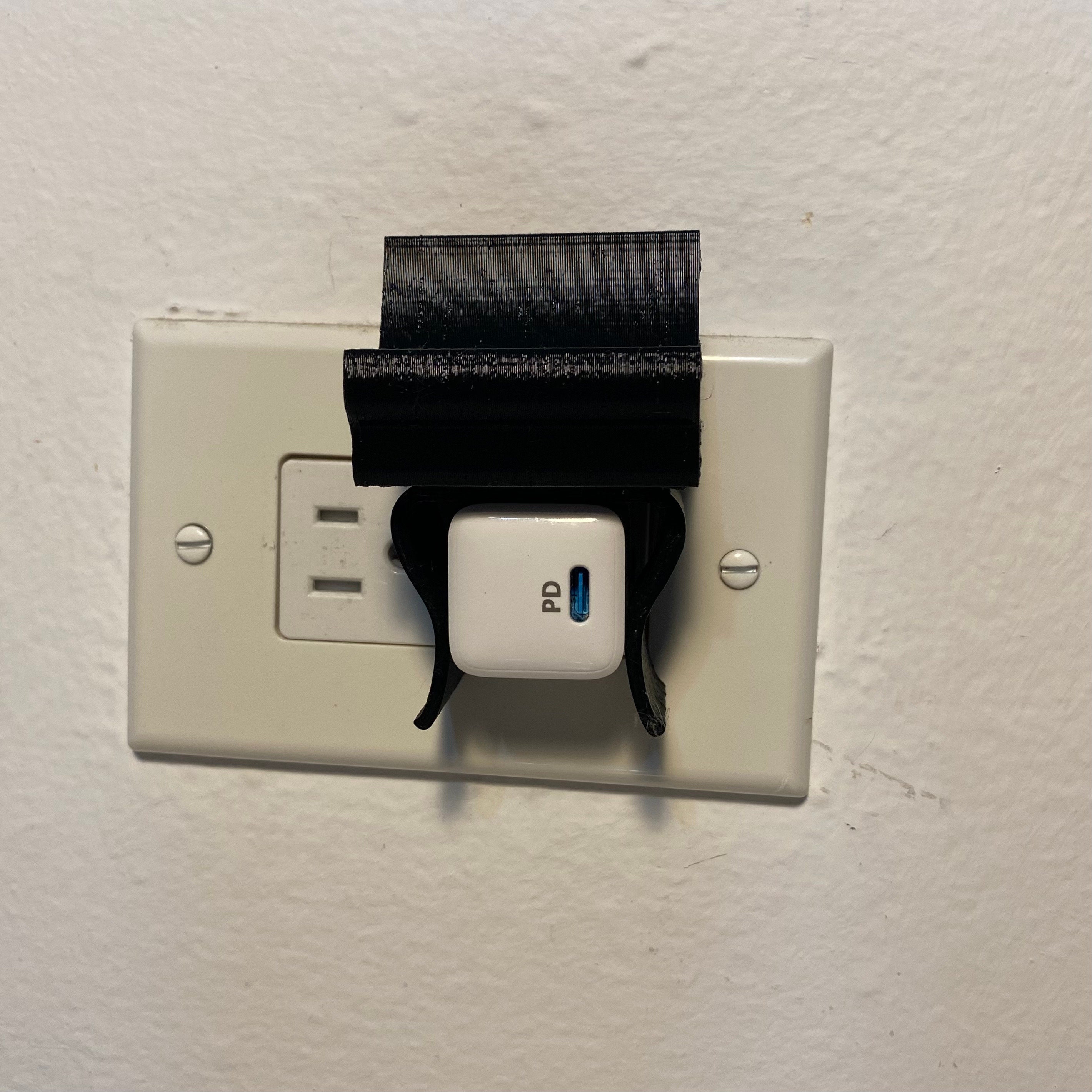 Outlet Phone Stand Charger Add-on Convenient Clip-on for Charging ...