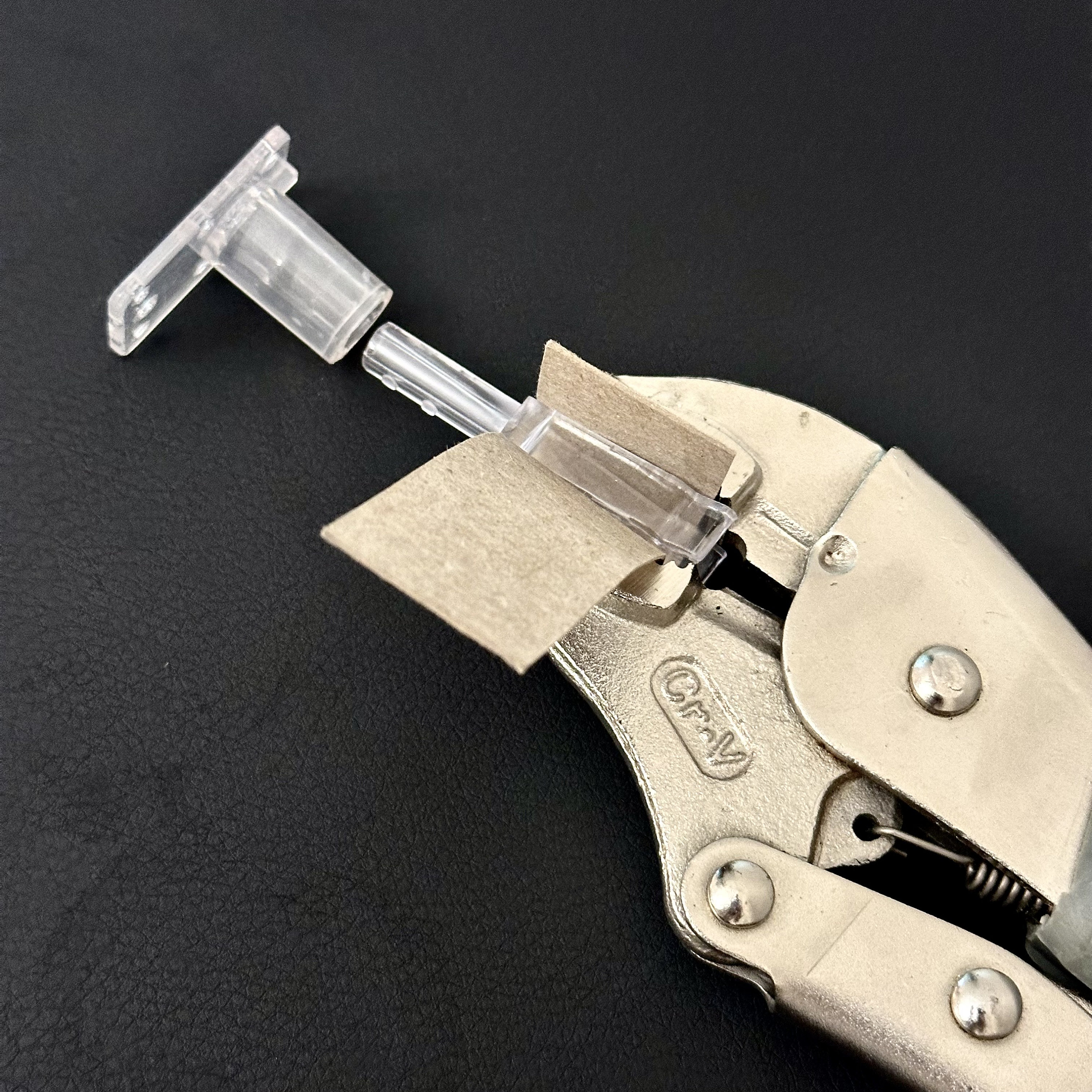 Versagrip Neon Sign Tube Support, Clear 10-15mm, Priced per Each ...