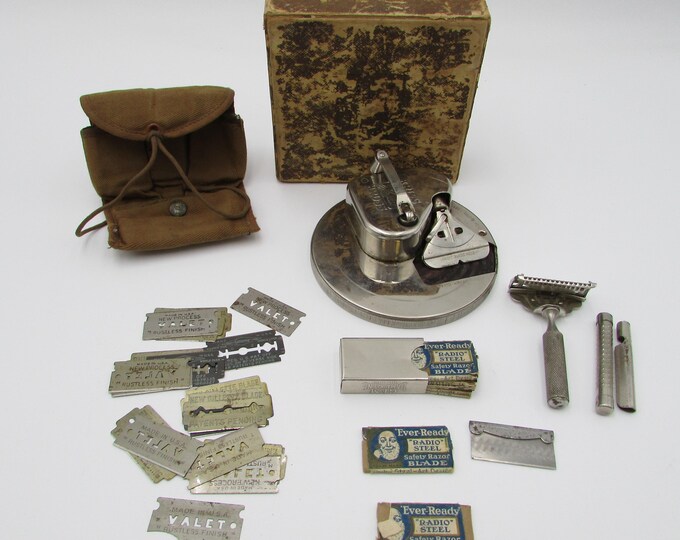 Vintage 1920-1930's Kriss Kross Stropper Hand Crank Razor Blade ...