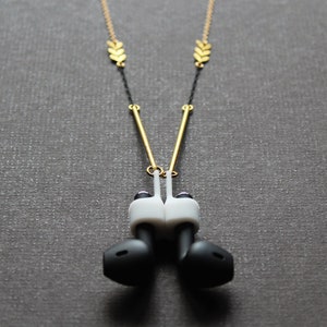 No-loss Magnetic Earpods Necklace Brass Leaves, Gold and Black Ear Buds ...