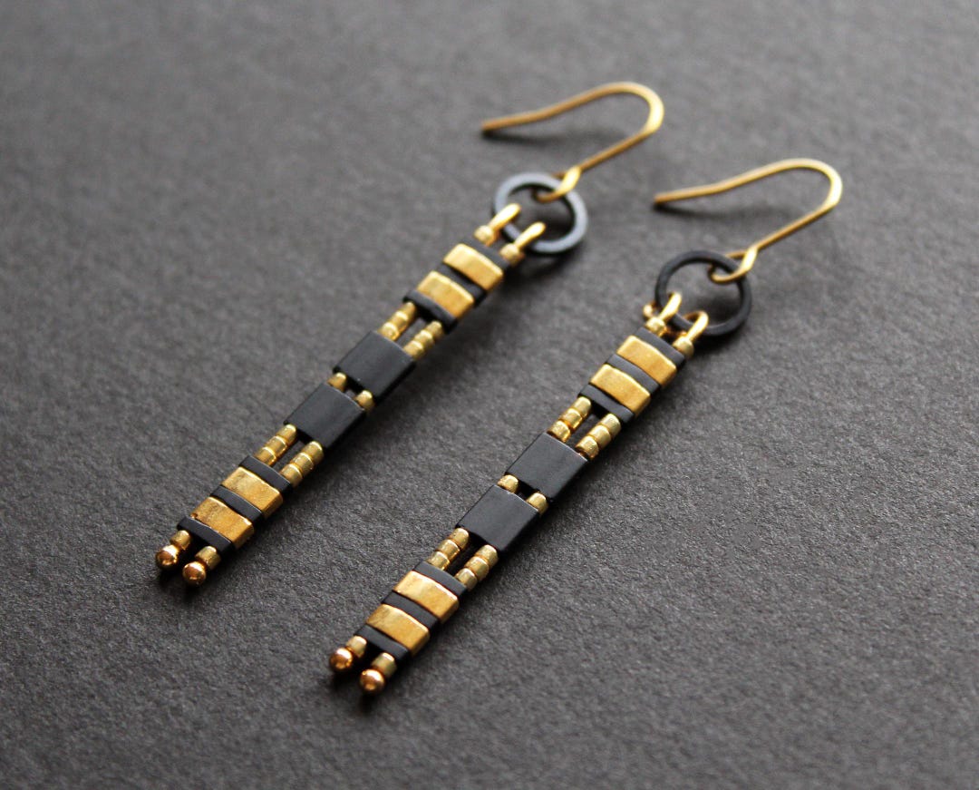 Linear Long Bar Seed Bead Earrings, Matte Black and Gold Beaded ...