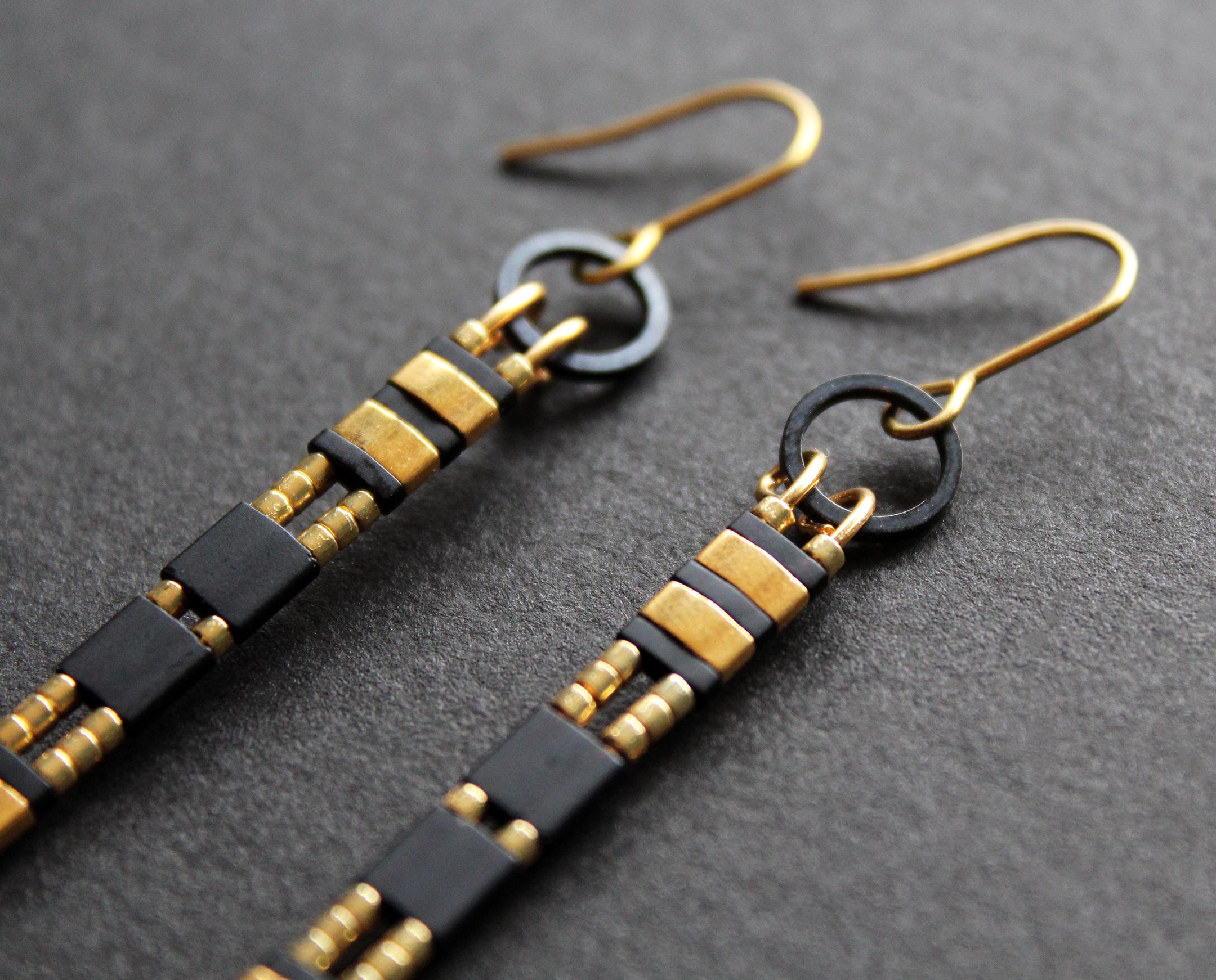Linear Long Bar Seed Bead Earrings, Matte Black and Gold Beaded ...