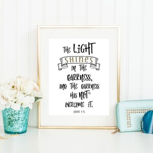John 1:5 Print / Actual Mailed Print / the Light Shines in the Darkness ...