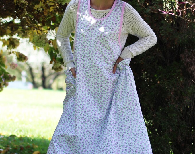 XS- 5X No Ties Apron in Tiny Lavender Flowers - Etsy